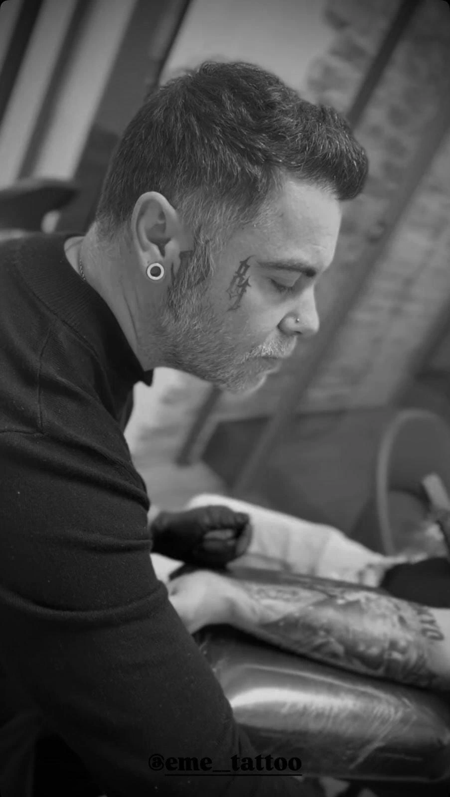 Guests - Luna Tattoo & Piercings